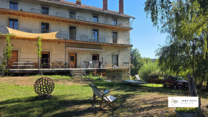 Maison 20 pièces à vendre - Saint-Alyre-d'Arlanc