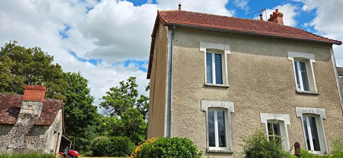 Maison 5 pièces à Leigné-les-Bois, à vendre