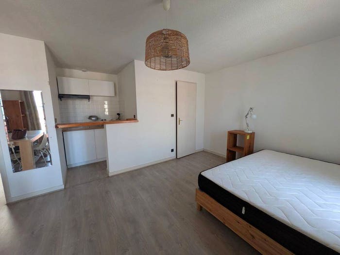 Centre ville, Bordeaux - Appartement 1 pièce à louer
