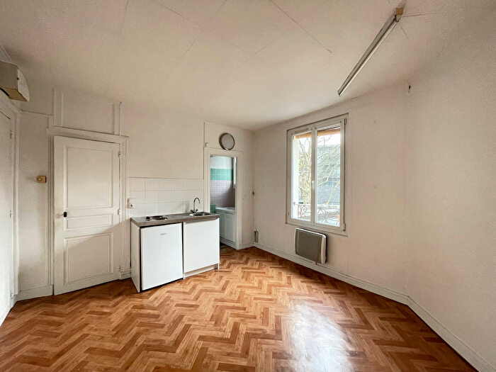 Appartement à vendre - Paris e , Porte de Clignancourt, Porte Montmartre, Moskowa - 2 pièces - 1 chambre