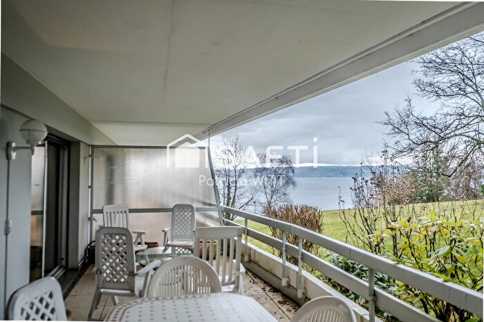 Appartement à vendre - Évian-les-Bains - 3 pièces - 1 chambre