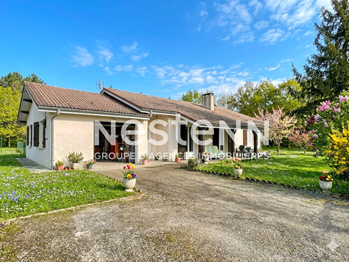 Maison à vendre - Vianne - 4 pièces - 3 chambres