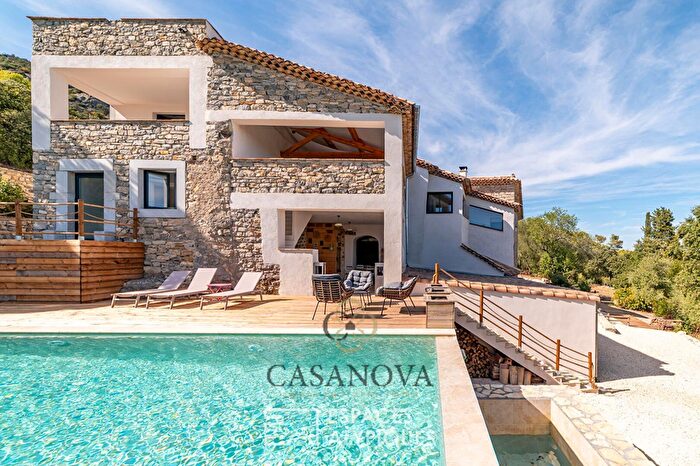 Maison à vendre - Quissac - 10 pièces - 5 chambres