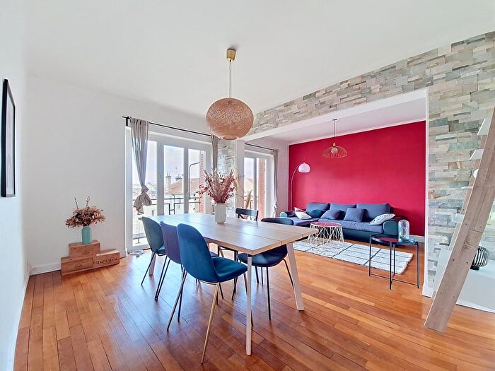 Appartement à louer - Dijon, Clémenceau, Gare, Porte Neuve - 5 pièces - 3 chambres