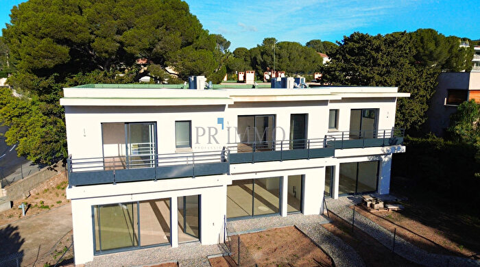 Maison à vendre - Saint-Raphaël, Boulouris - 5 pièces - 3 chambres