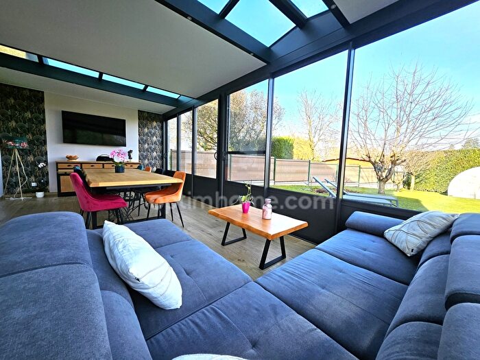 Maison à vendre - Savigneux - 6 pièces - 3 chambres