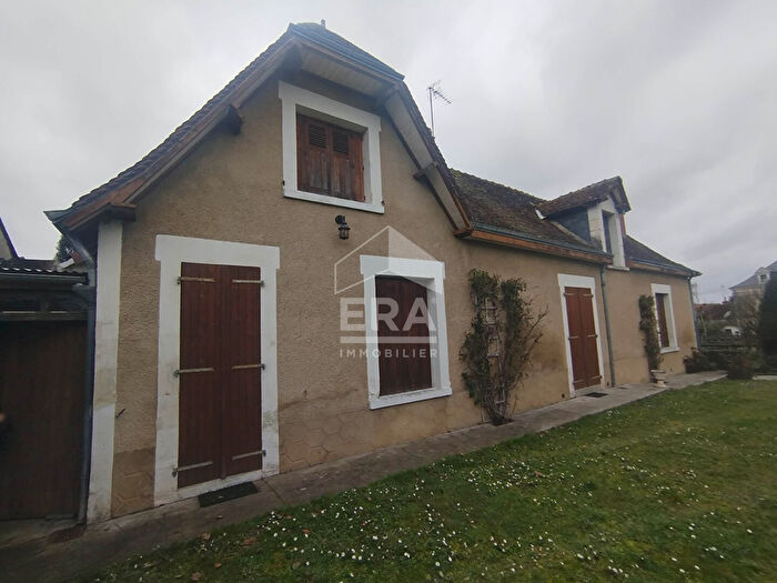 Maison à vendre - Saint-Jean-Saint-Germain - 8 pièces - 4 chambres