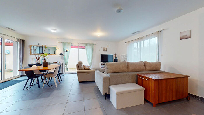 Maison à vendre - Biaudos - 5 pièces - 4 chambres