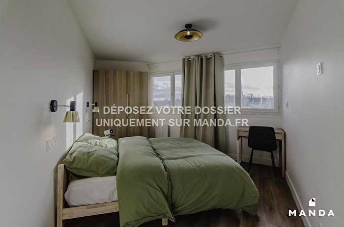 Appartement à louer - Argenteuil, Centre-ville - 5 pièces - 5 chambres