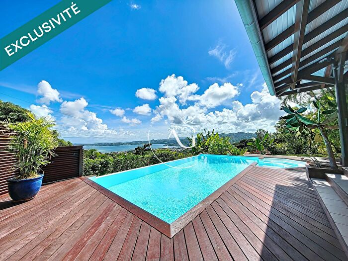 Maison à vendre - Le Robert - 5 pièces - 4 chambres