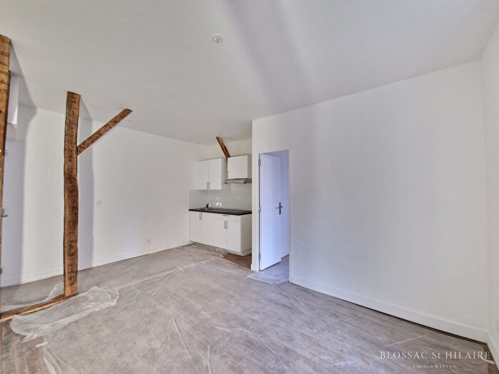 Appartement à vendre - Poitiers, Centre-ville - 2 pièces - 1 chambre