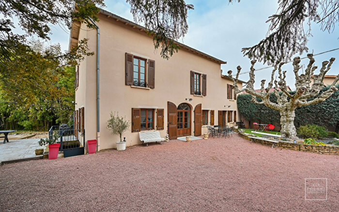 Maison à vendre - Chasselay - 5 pièces - 3 chambres