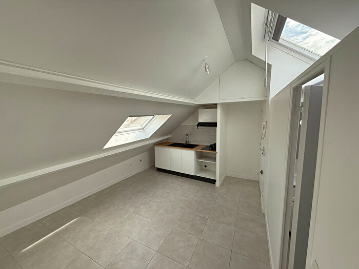 Nanterre, Centre-ville : Appartement 2 pièces à louer