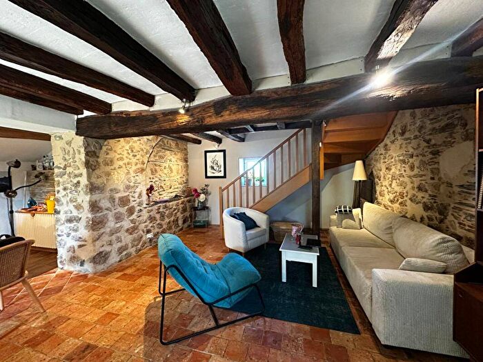 Les Garennes sur Loire : Maison 5 pièces à louer