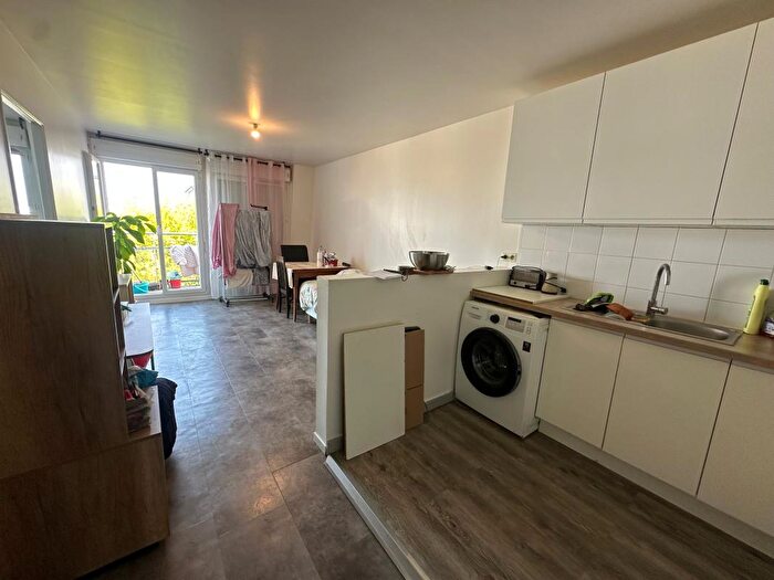 Appartement à vendre - Corbeil-Essonnes, Montconseil - 2 pièces - 1 chambre