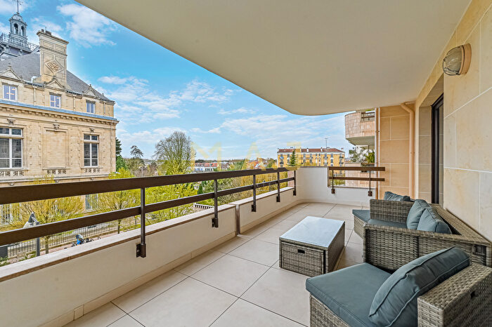 Appartement à vendre - Le Perreux-sur-Marne, Centre-ville, Quais dArgonne - 5 pièces - 4 chambres