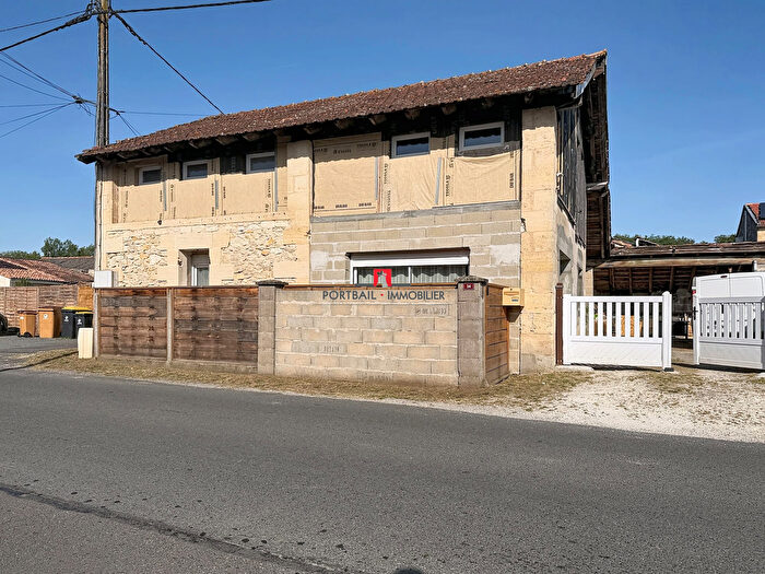 Maison 5 pièces à Saint-Girons-dAiguevives, à vendre