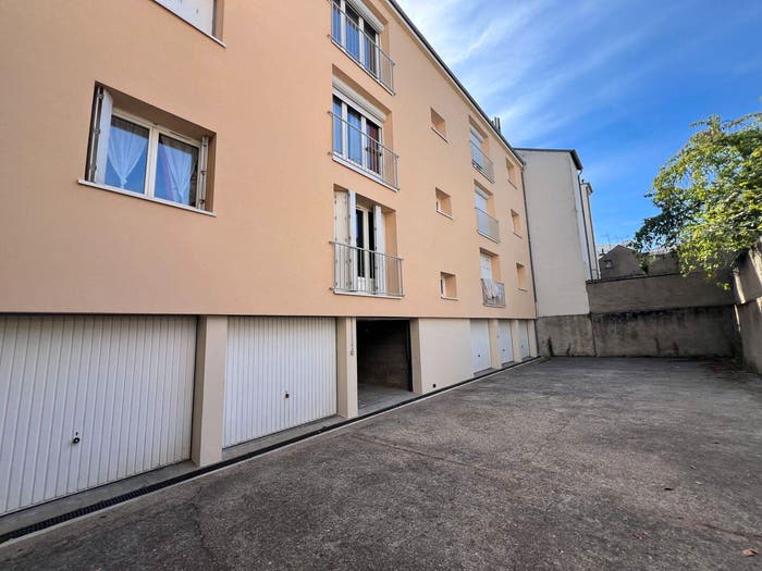 Appartement 3 pièces à louer à Orléans