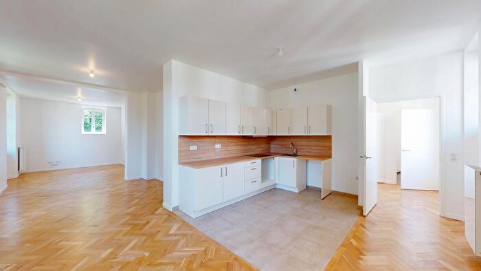 Appartement à louer - Versailles, Montreuil - 5 pièces - 4 chambres
