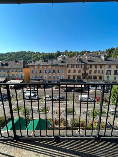 Centre Ville, Chambéry : Appartement 3 pièces à louer