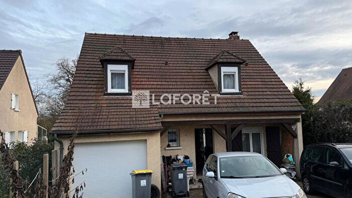 Maison à vendre - Louvres - 5 pièces - 3 chambres