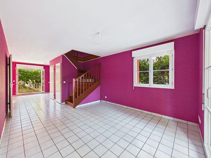 Maison 5 pièces à vendre à Plaisir, Aqueduc