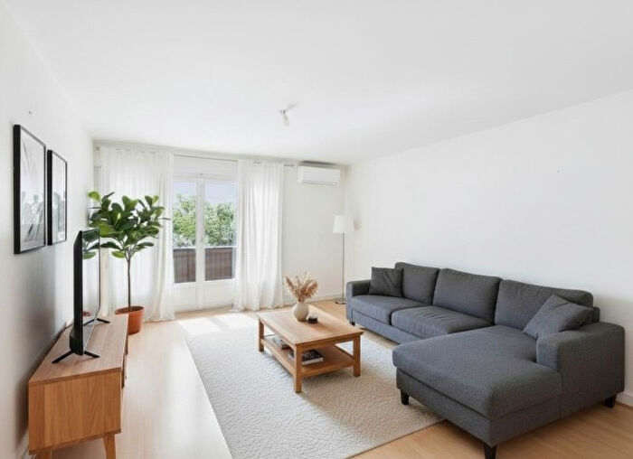 Aix-les-Bains, Centre-ville : Appartement 3 pièces à vendre
