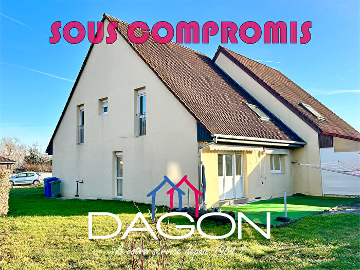 Maison à vendre - Kingersheim, Centre historique - 6 pièces - 4 chambres