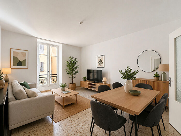 Nice, Carabacel : Appartement 4 pièces à vendre