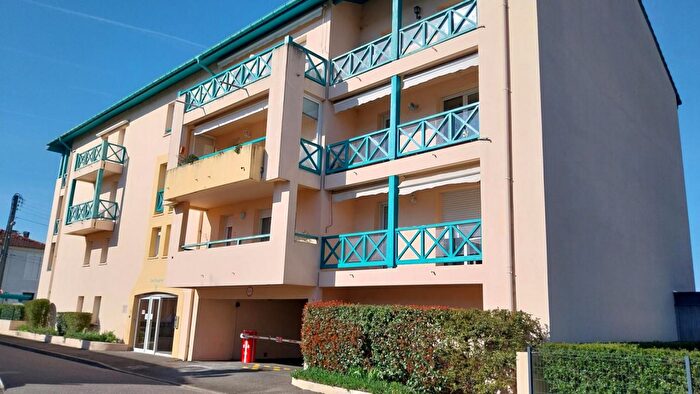 Appartement à louer - Dax, Centre-ville, Saint-Vincent - 3 pièces - 2 chambres