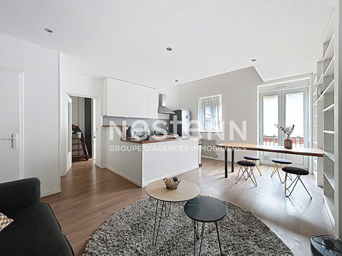 Appartement 2 pièces à vendre - Sathonay-Camp