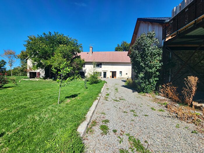 Maison 4 pièces à vendre à Saint-Laurent-du-Cros
