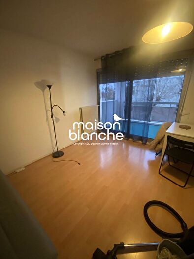 Appartement à louer - Brivazac, Pessac - 1 pièce