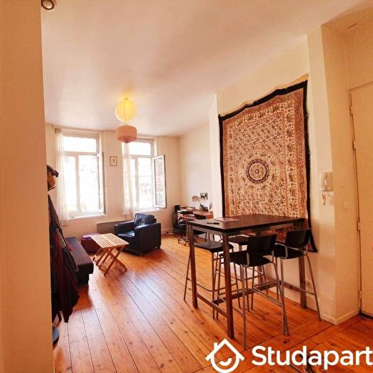 Appartement 3 pièces à Wazemmes, Lille, à louer
