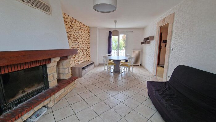 Appartement à louer - Orléans, Blossières - 5 pièces - 4 chambres