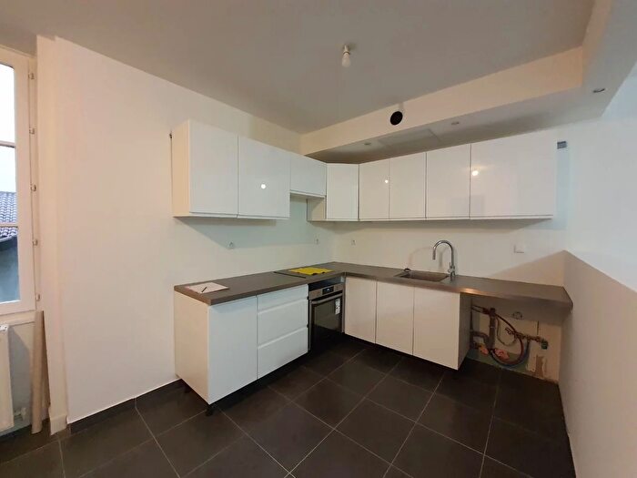Messimy-sur-Saône : Appartement 3 pièces à louer
