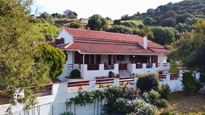 Cuttoli-Corticchiato : Maison 5 pièces à vendre