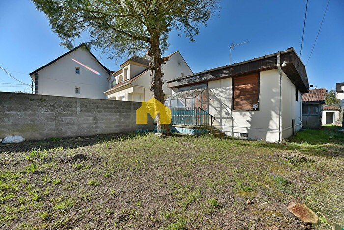 Maison à vendre - Sainte-Geneviève-des-Bois, Hôtel de Ville - 2 pièces - 1 chambre