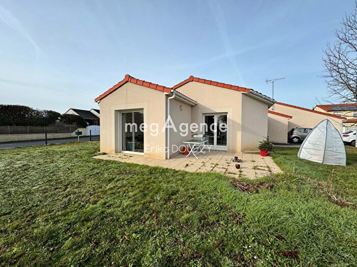 Maison à vendre - Chemillé - 4 pièces - 2 chambres