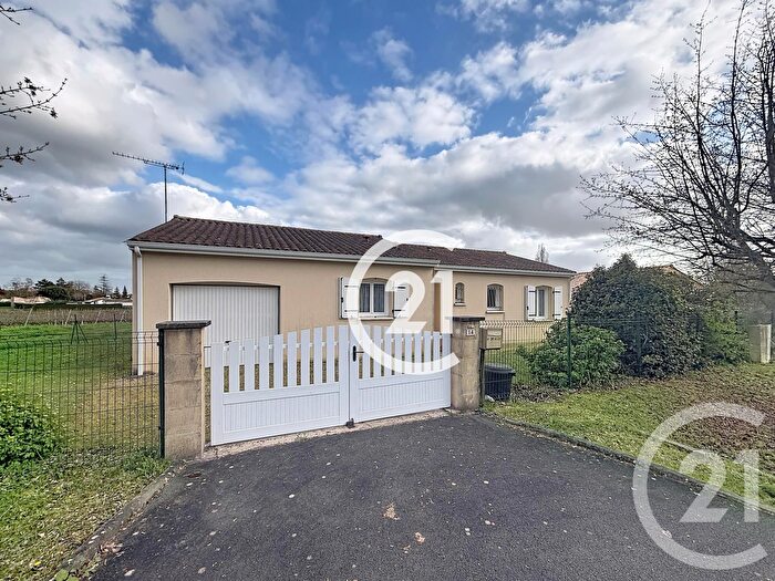 Maison à vendre - Louzac-Saint-André - 4 pièces - 2 chambres