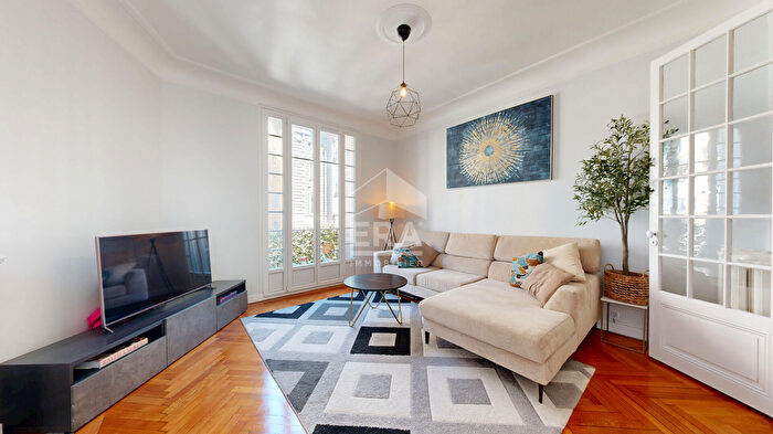 Appartement 4 pièces à Nice, Carré dor, à vendre