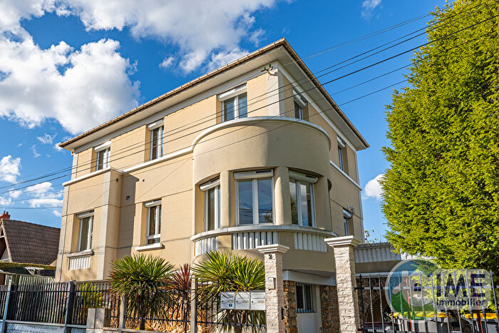 Épinay-sur-Orge : Maison 9 pièces à vendre