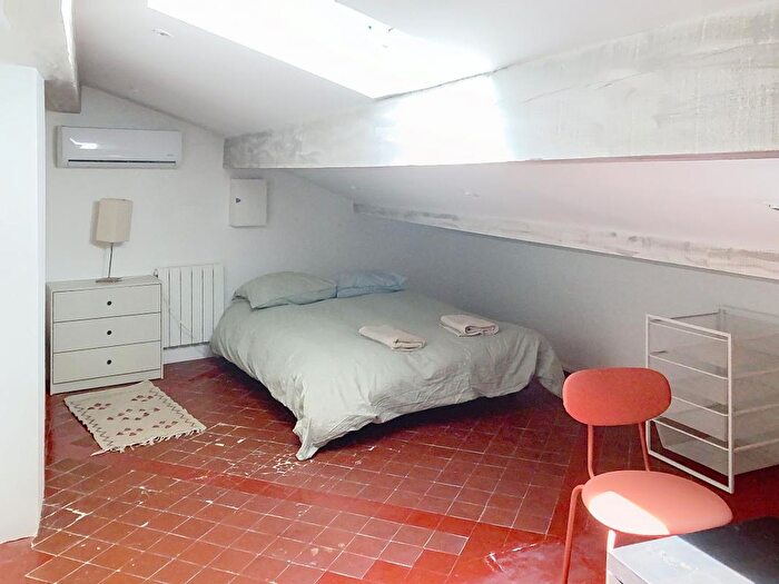 Appartement 1 pièce à Avignon, Raspail, Vernet, à louer