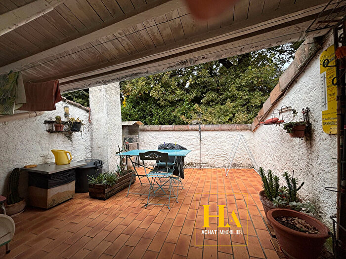 Maison à vendre - Étoile-sur-Rhône - 5 pièces - 3 chambres