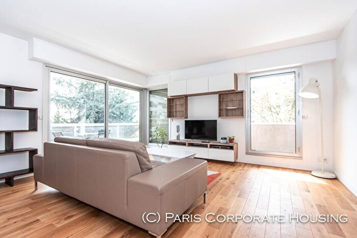 Appartement à louer - Ile de la Jatte, Neuilly-sur-Seine - 3 pièces - 2 chambres