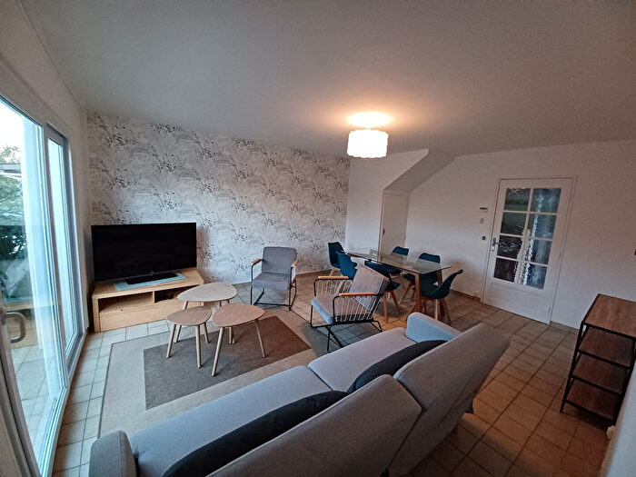 Maison à louer - Saint-Nazaire, Ouest - 6 pièces - 5 chambres