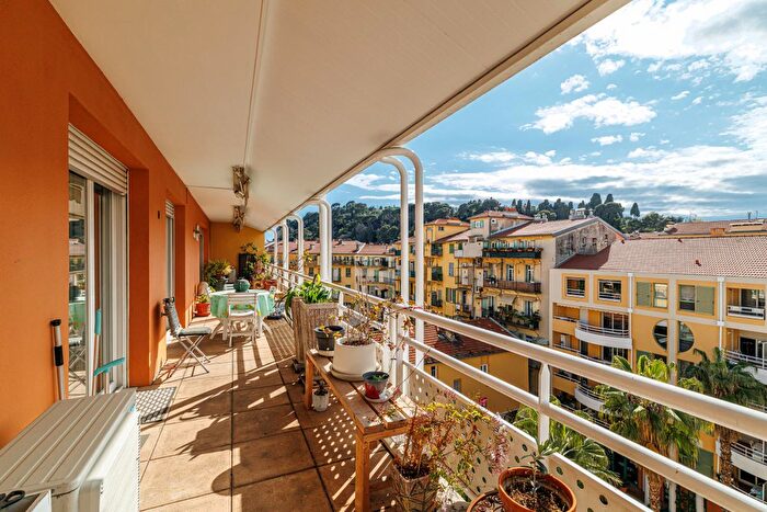 Appartement à vendre - Nice, Le Port - 4 pièces - 3 chambres