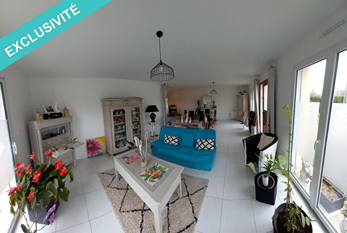 Maisons à vendre et appartements à louer - 1