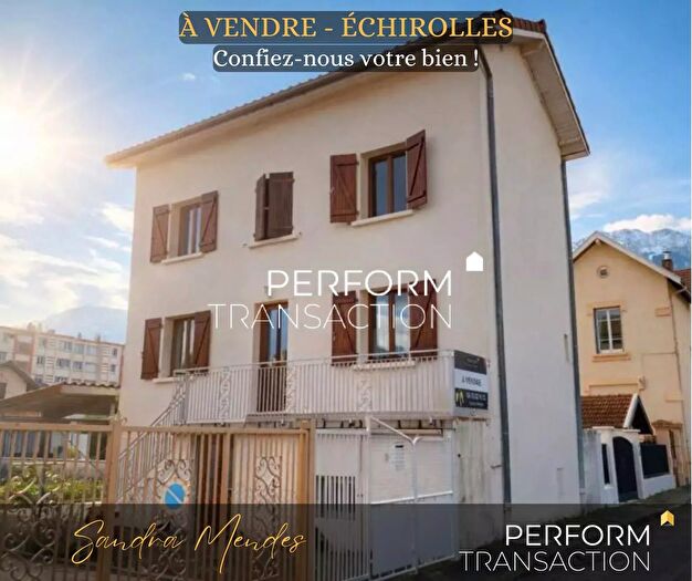 Maison à vendre - Échirolles, Bayard, La Luire, Vicose, Comboire - 5 pièces - 3 chambres
