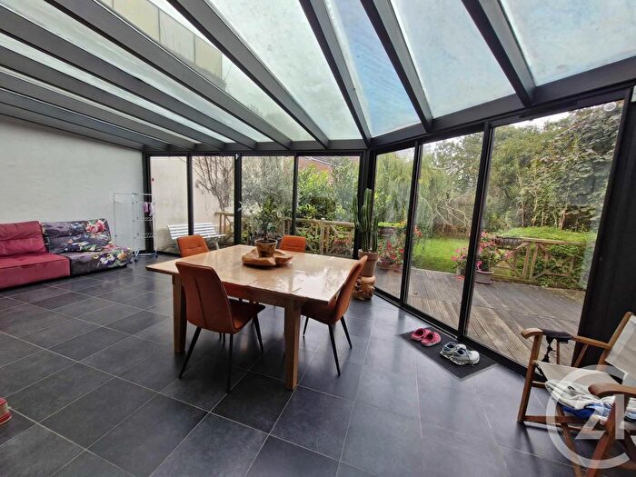 Maison à vendre - Liévin, Centre-ville - 8 pièces - 5 chambres